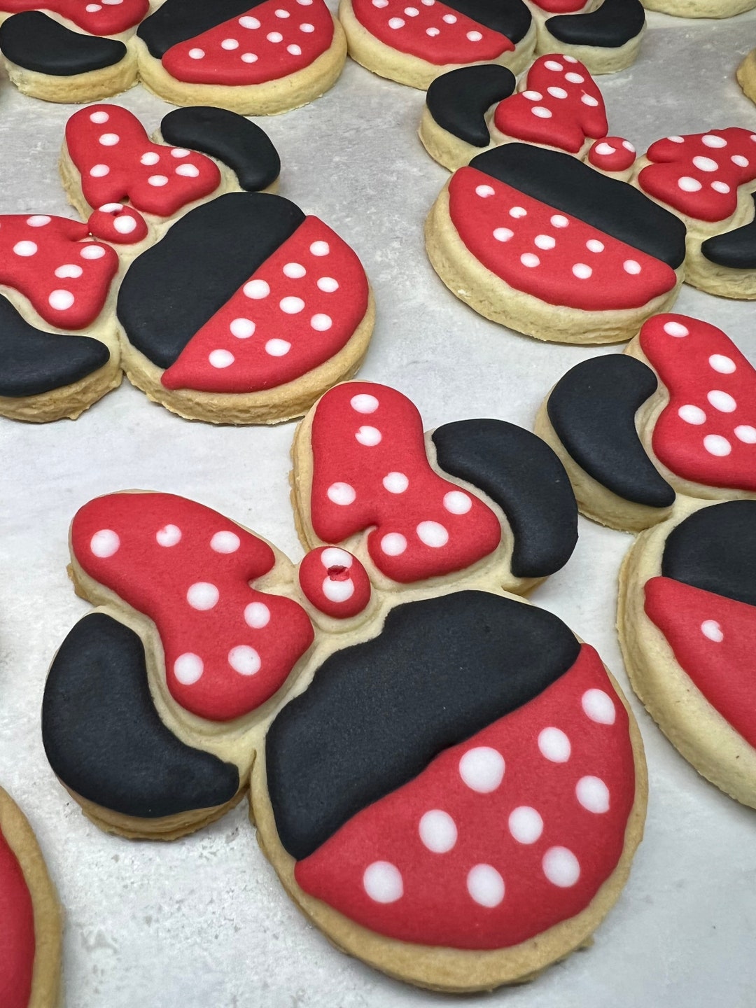 Mickey Mouse Cookies, Minnie Mouse Cookies, Disney Themed, Party Favor ...