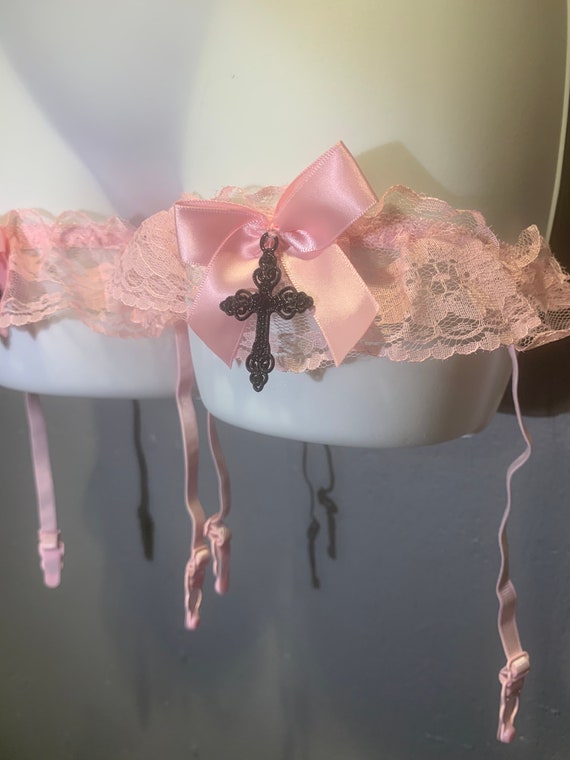 NEW Custom Pastel Goth Garter Fishnet Set - Etsy