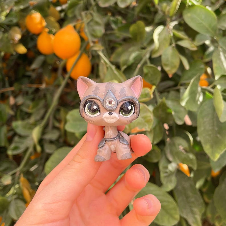 Lps Short Haired Tabby Cat Warrior - Etsy