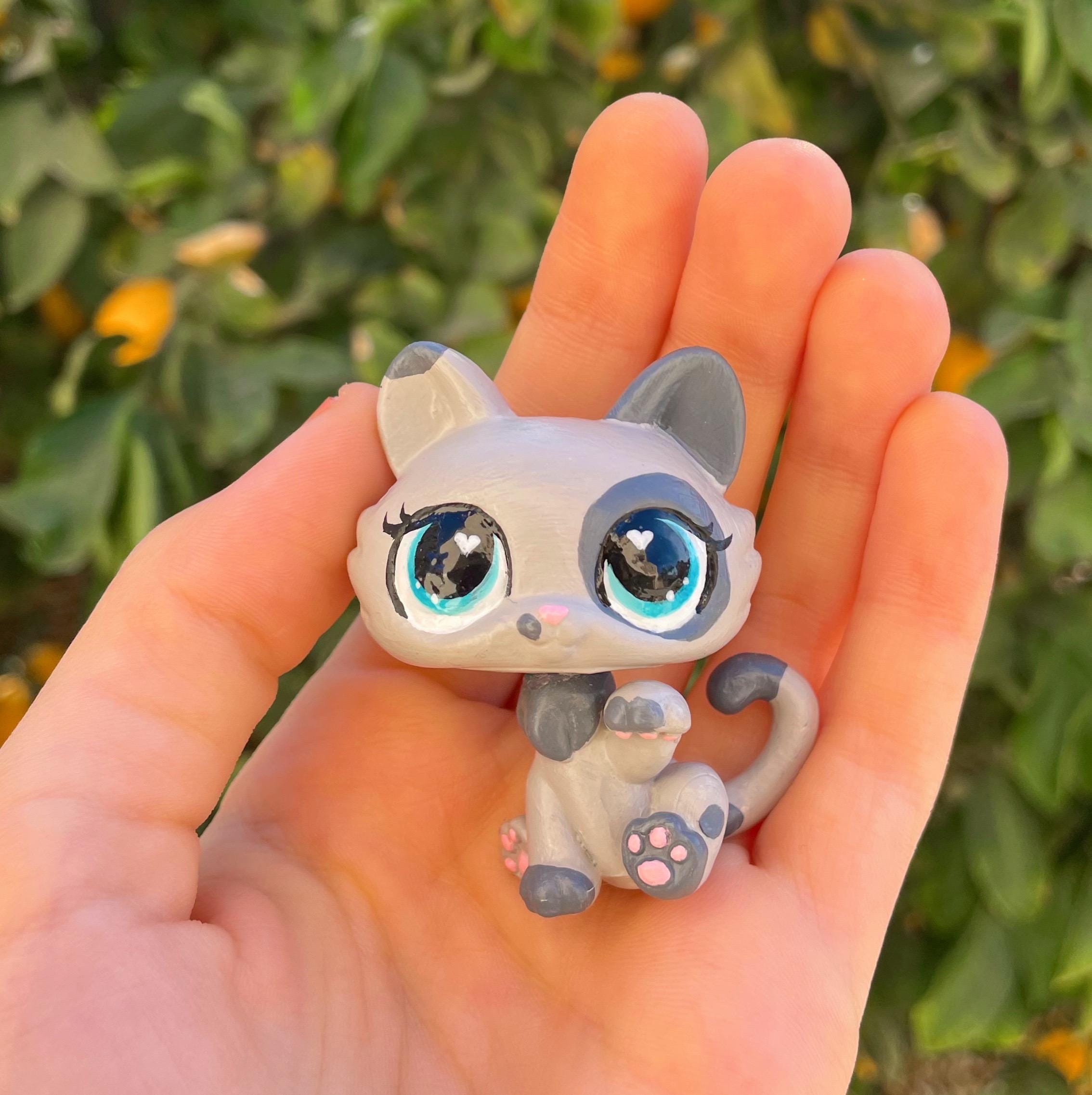 Lps Cat Grey Spots Blue Eyes Hearts Lps - Etsy