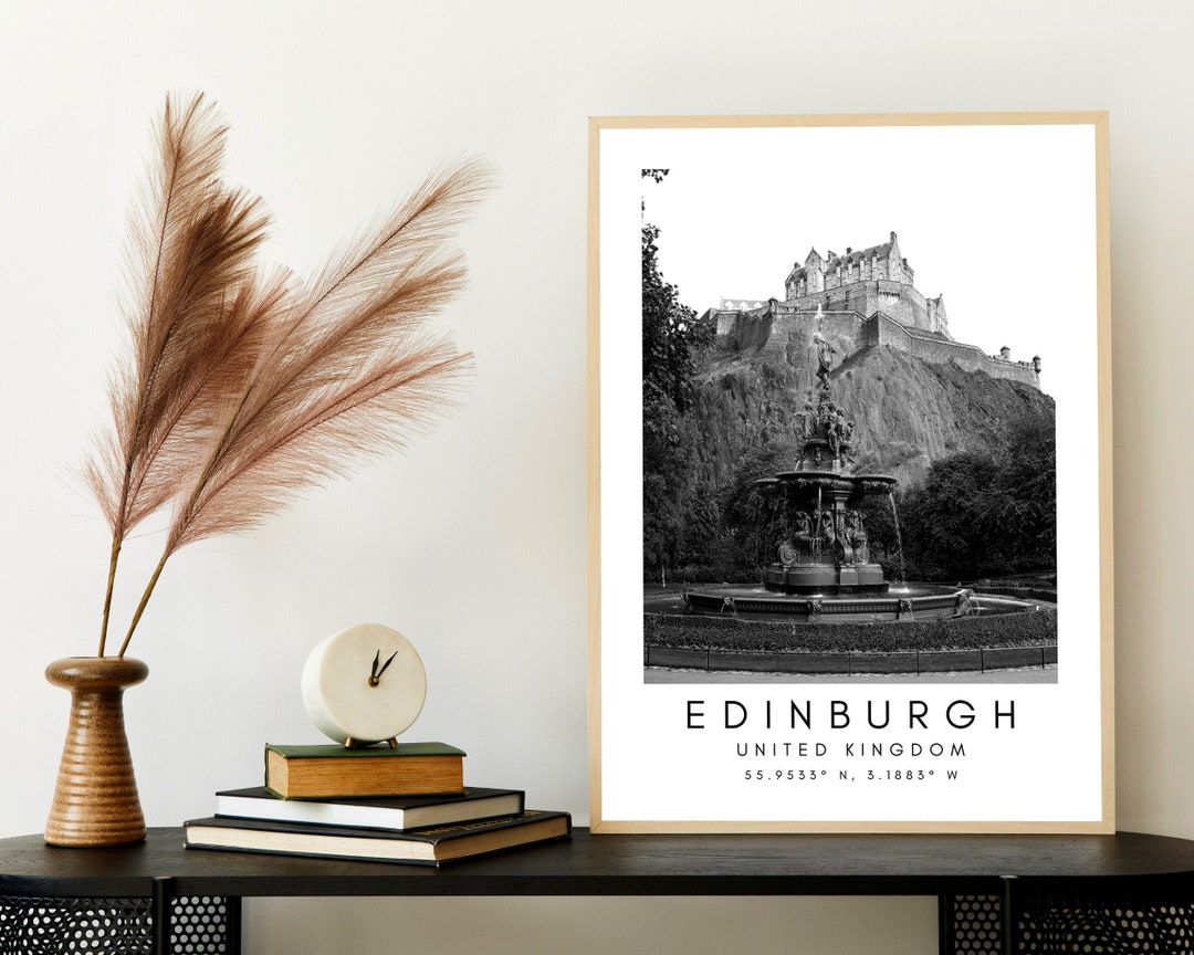 Edinburgh Castle Print: Scotland Black and White Wall Art - Etsy