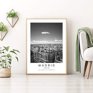 Madrid Print: Black and White Cityscape, Spain Travel Art - Etsy