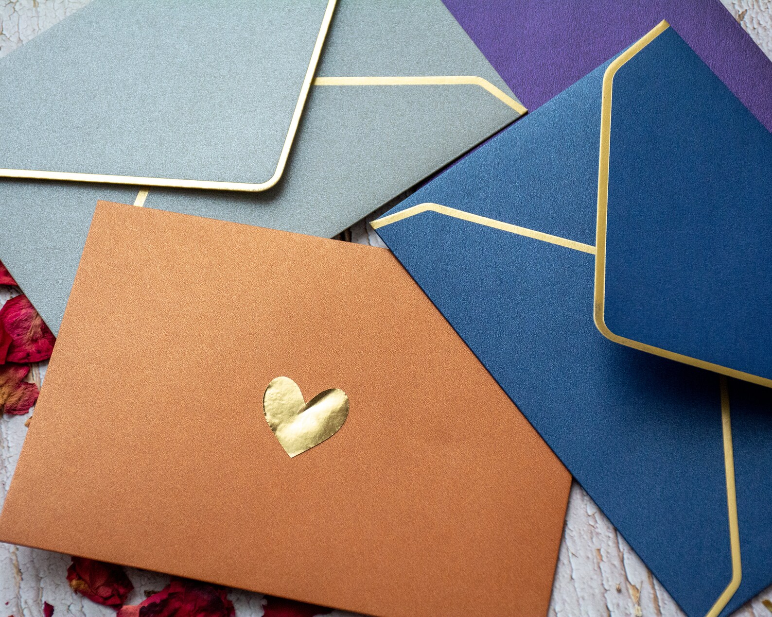 Set of 35 Real Gold Foil Heart Stickers Love Heart Valentines | Etsy