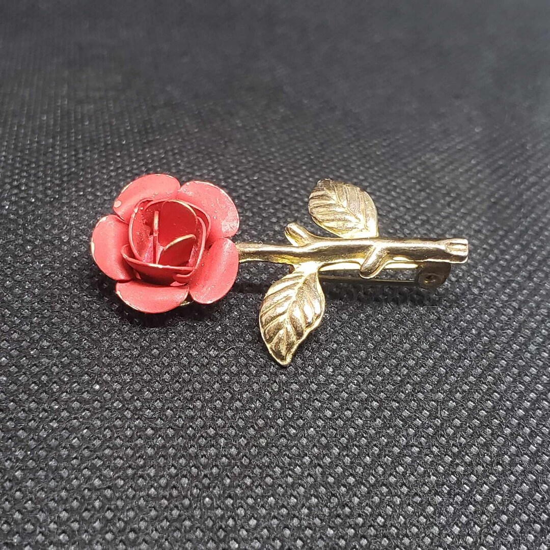 Vintage Red Rose Brooch Pin | Vintage Floral Pin | Rose With Gold Tone ...