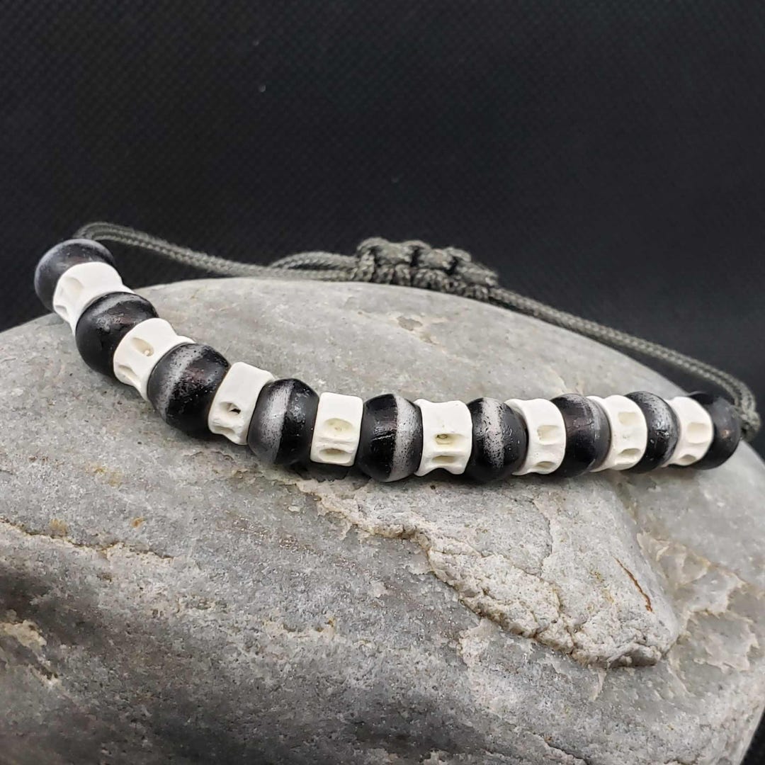 Dark Bone & Fish Bone Paracord Bracelet | West African Fish Bone ...