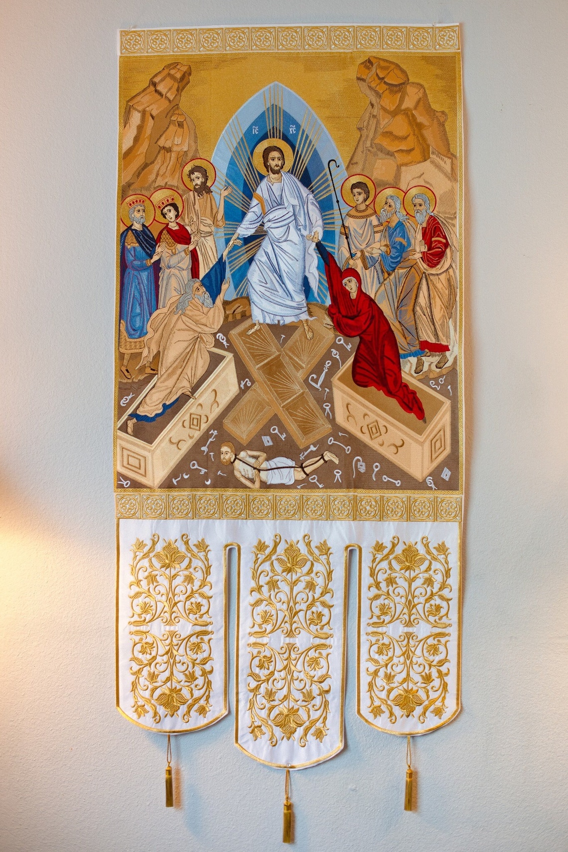 Fully-embroidered Orthodox Church Banner With the Icon Resurrection ...