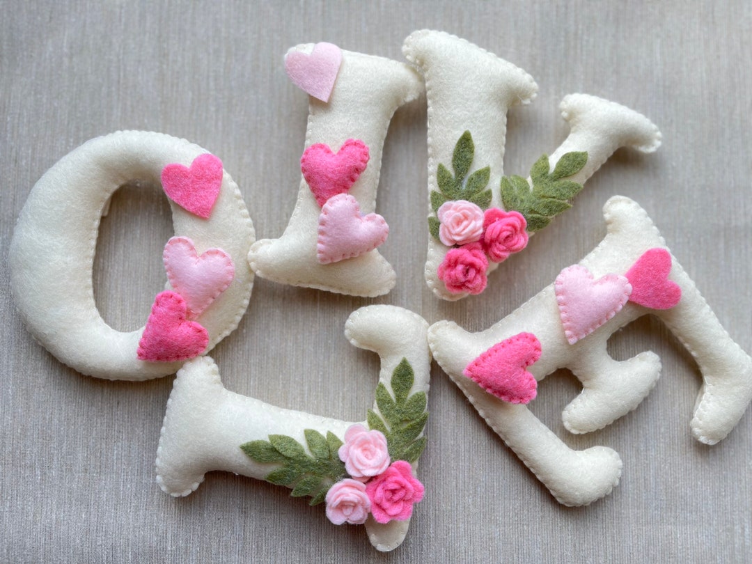 Felt Name Banner roses and Hearts/ Nursery Decor/ Felt Name Garland ...
