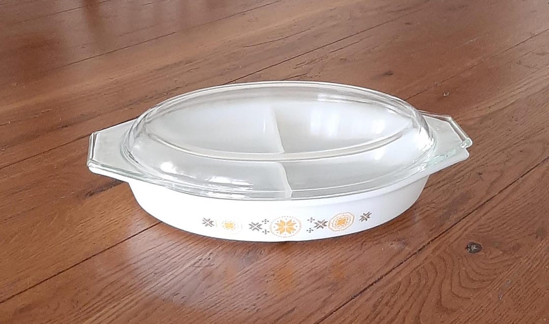 Pyrex Town and Country Divided Casserole Dish With Lid - Etsy