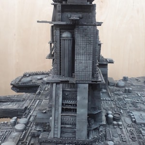 ALIEN ORE REFINERY - Etsy