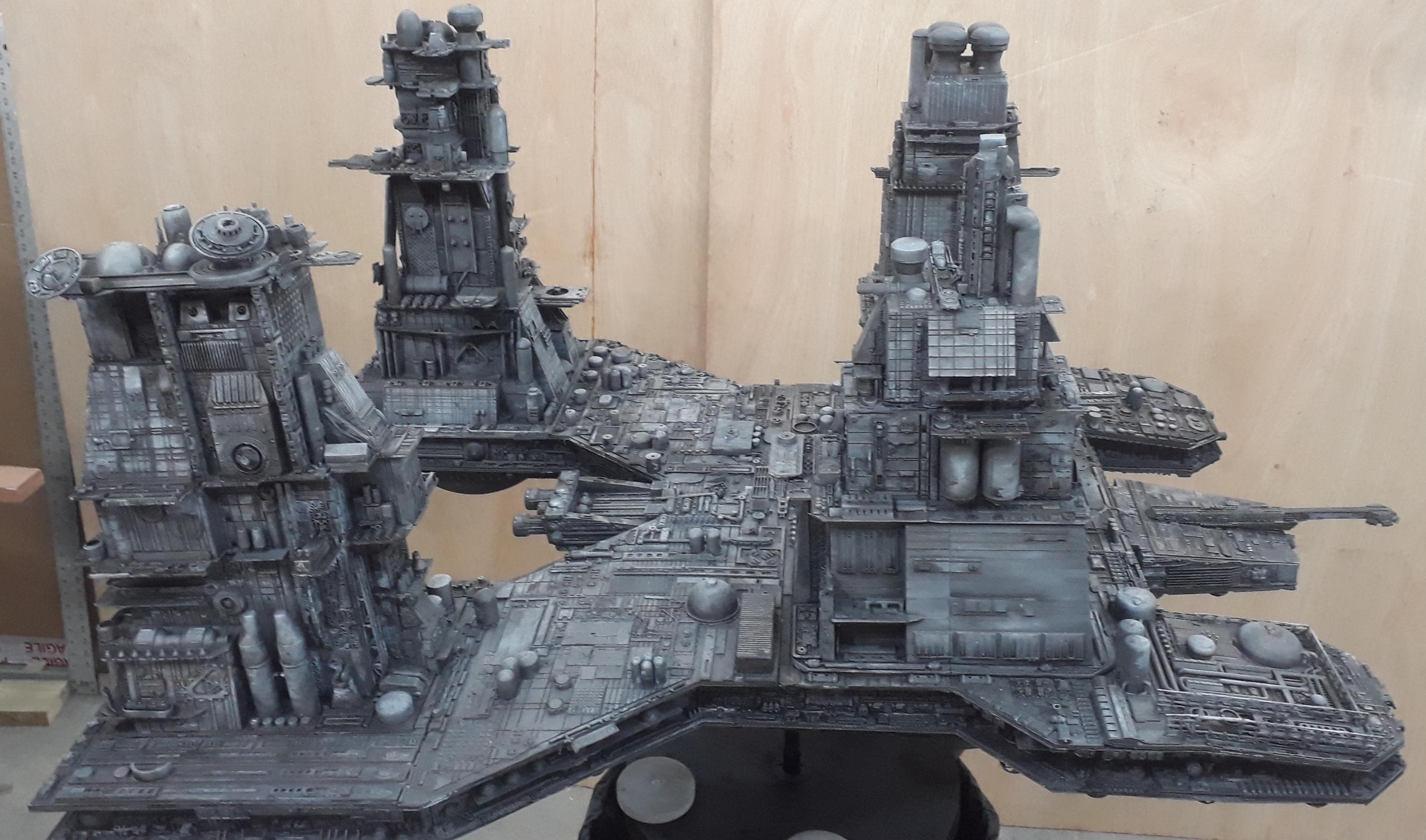 ALIEN ORE REFINERY - Etsy