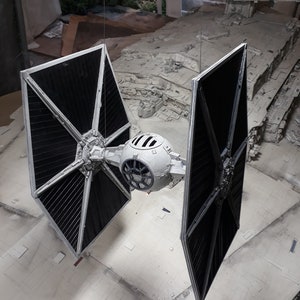 TIE FIGHTER Studio Scale 1/24 - Etsy