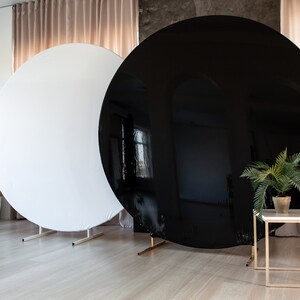 Background Glossy Round Wedding Backdrop Tall White Backdrop, for ...