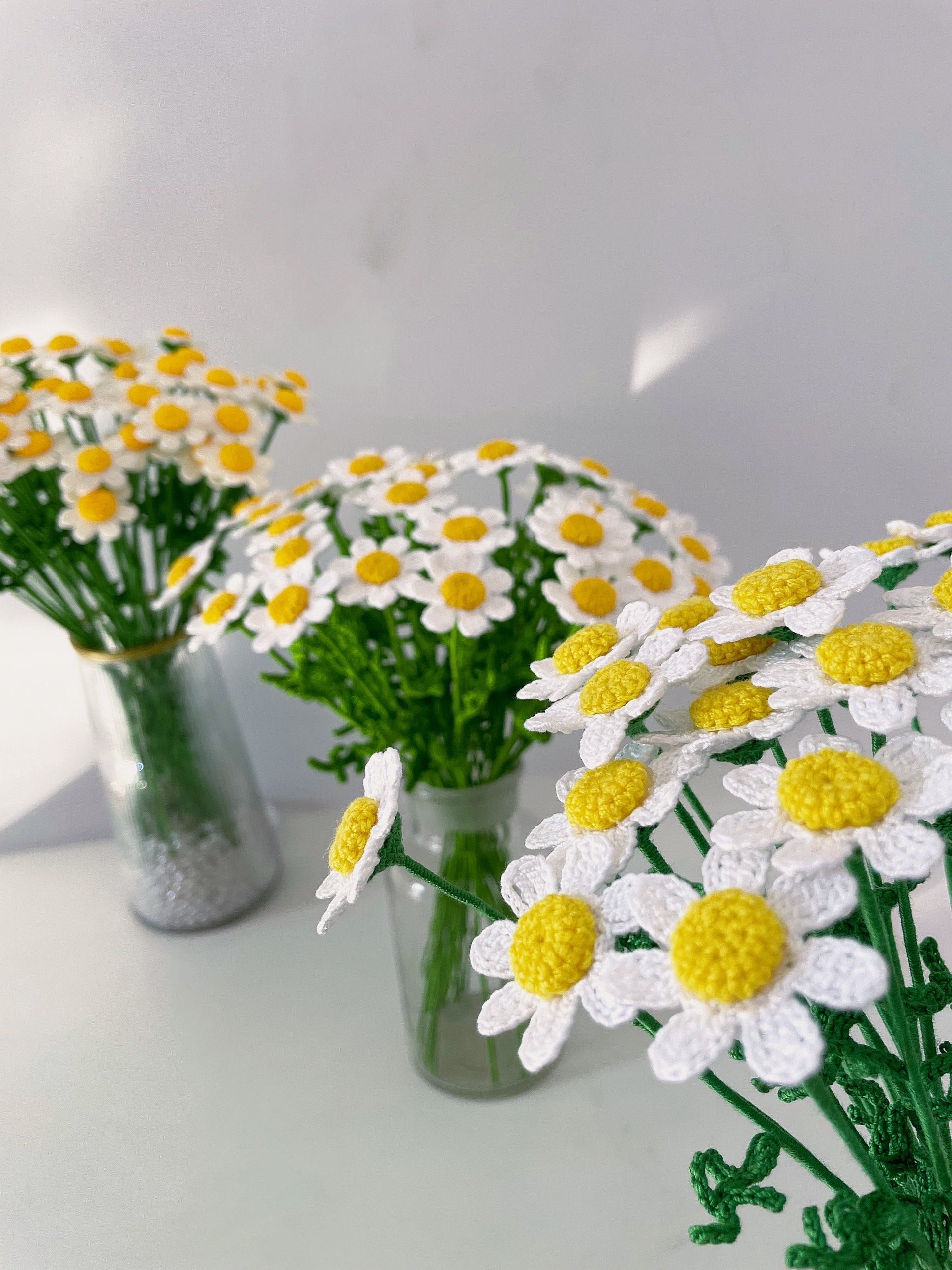 Crochet Daisy Flower, Flower Bouquet, White Daisy Flower, Crocheted ...