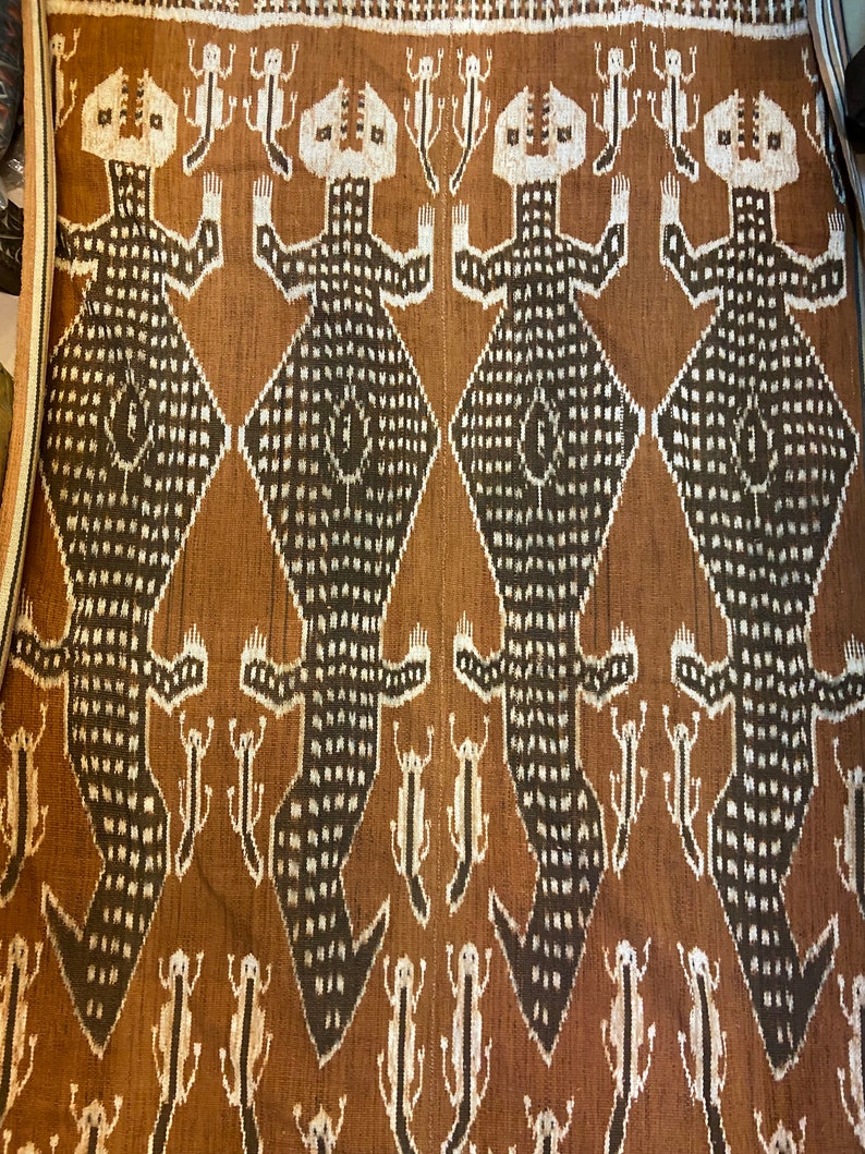 P004 Awesome Dayak Iban Charm Ritual Old Pua Kumbu Ikat Sarawak Borneo ...