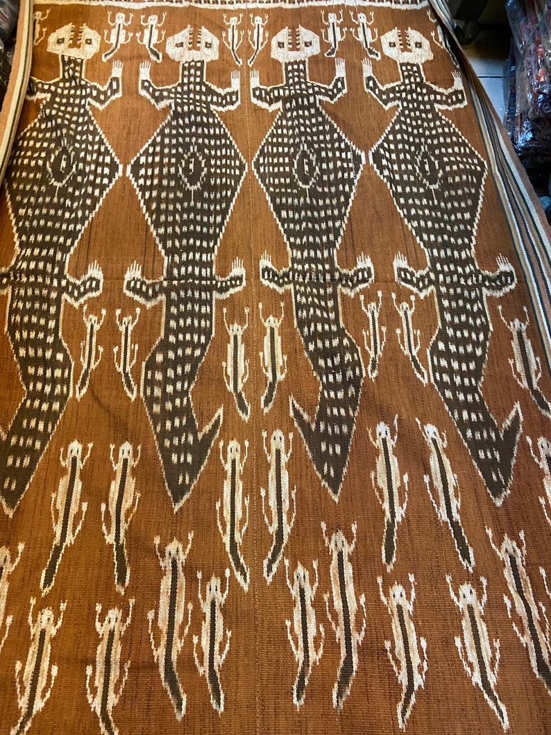 P004 Awesome Dayak Iban Charm Ritual Old Pua Kumbu Ikat Sarawak Borneo ...