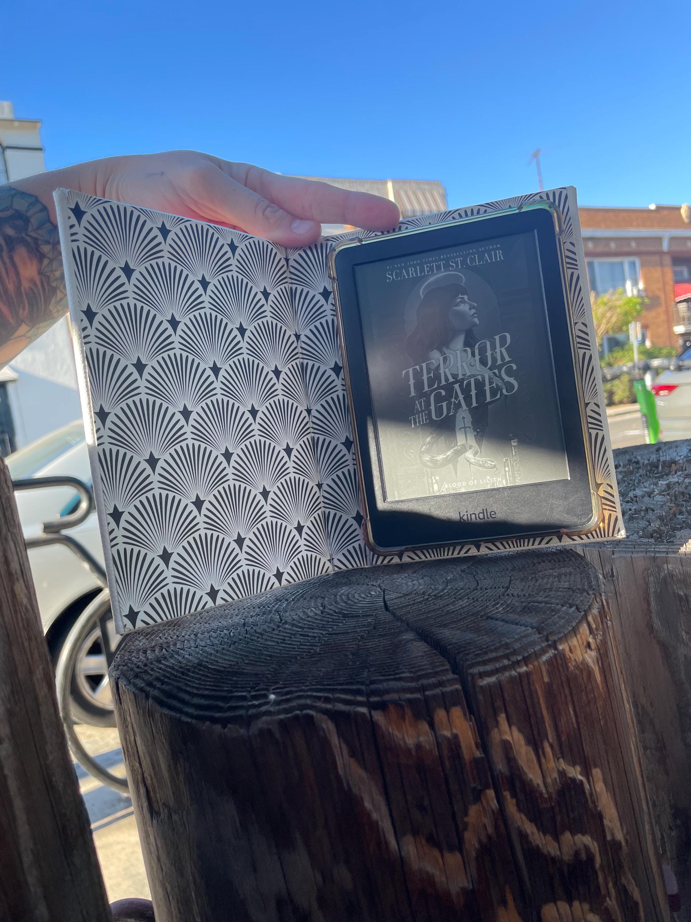 Cig Pack E-reader Case - Etsy