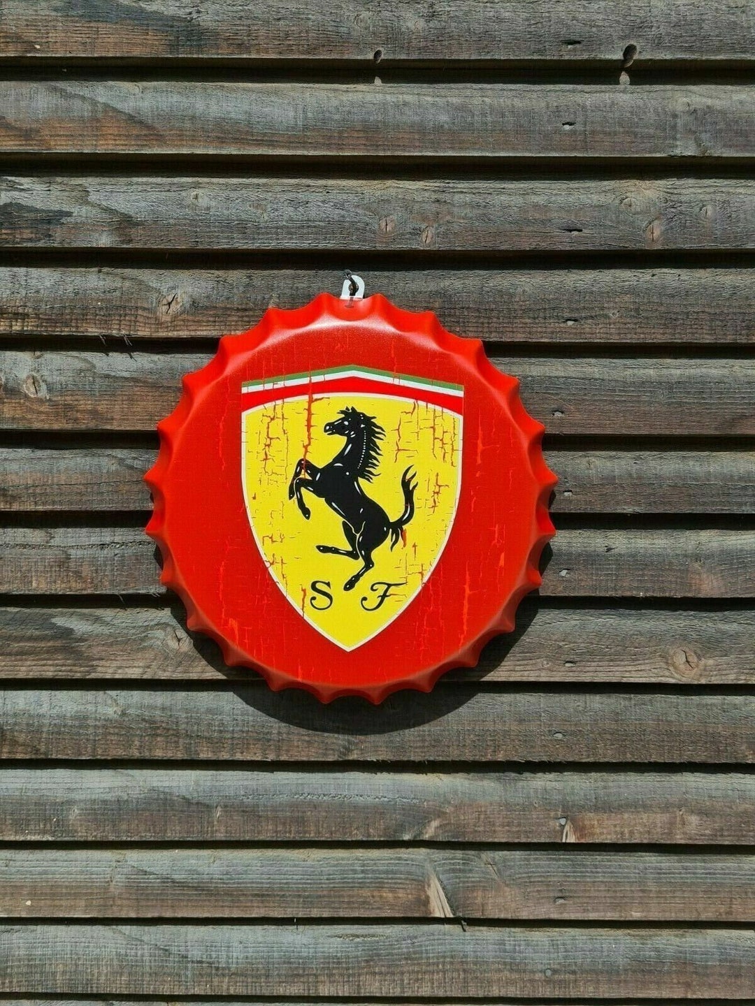 Wall Art/sign Ferrari /vintage Tin Metal 35cm Bottle Top Bar Pub Hand ...