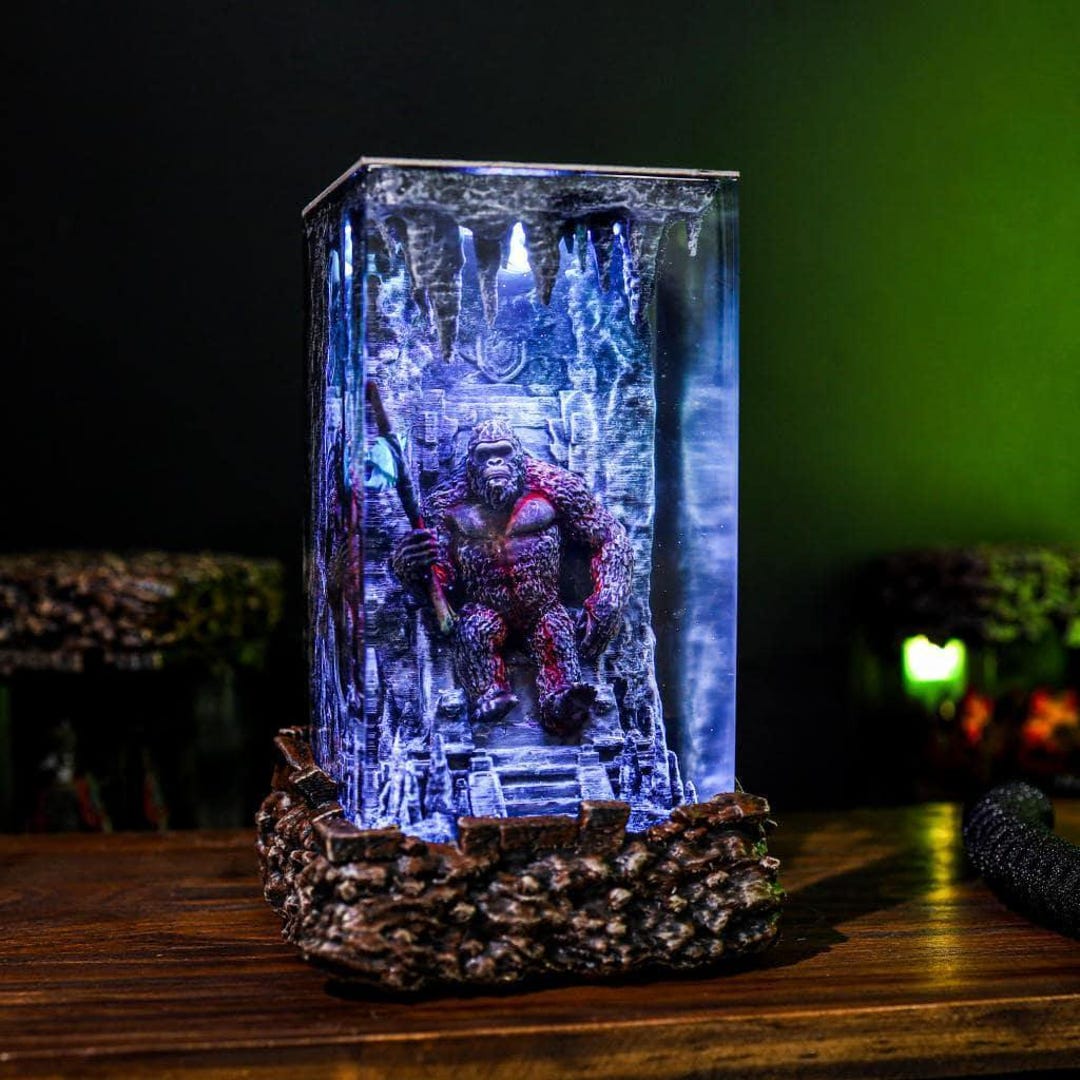 King Kong Night Light, Giant Monster Movie Resin Art Lamp, Gaming Room ...