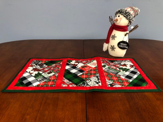 French Braid Table Quilted Table Runner. | Etsy