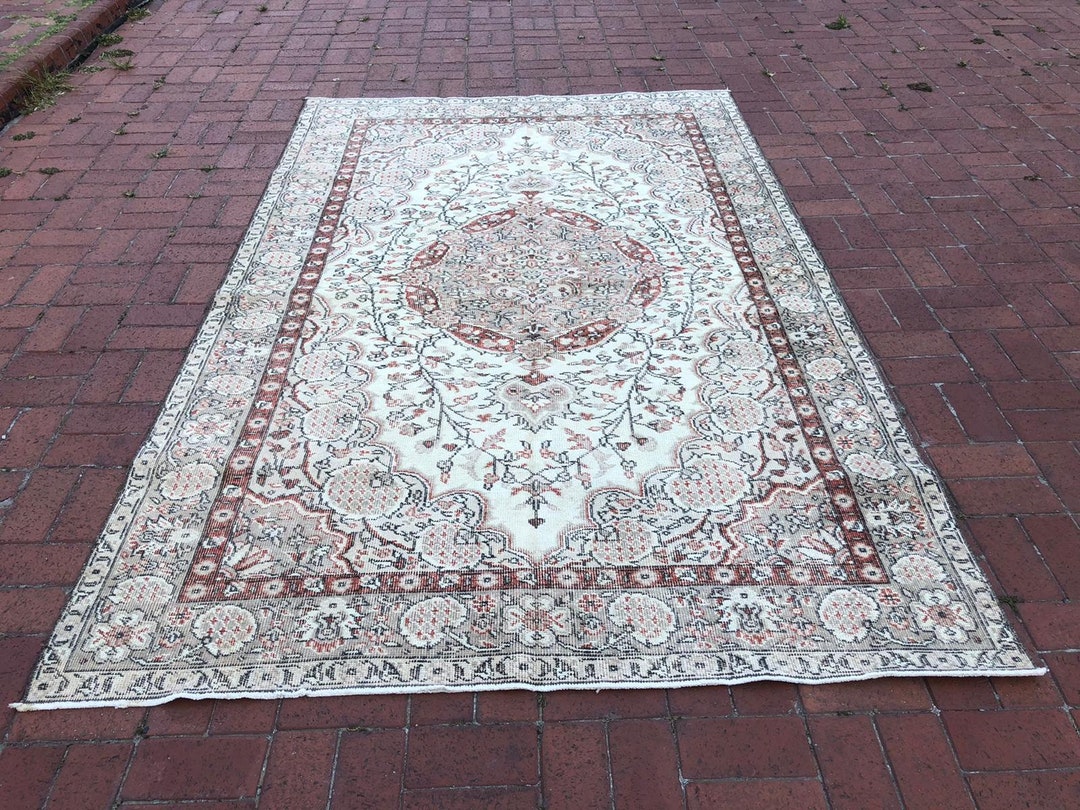 Cream Color Vintage Carpet Rug, 5.5x8.8 Feet, 170x270 Cm, Turkish ...