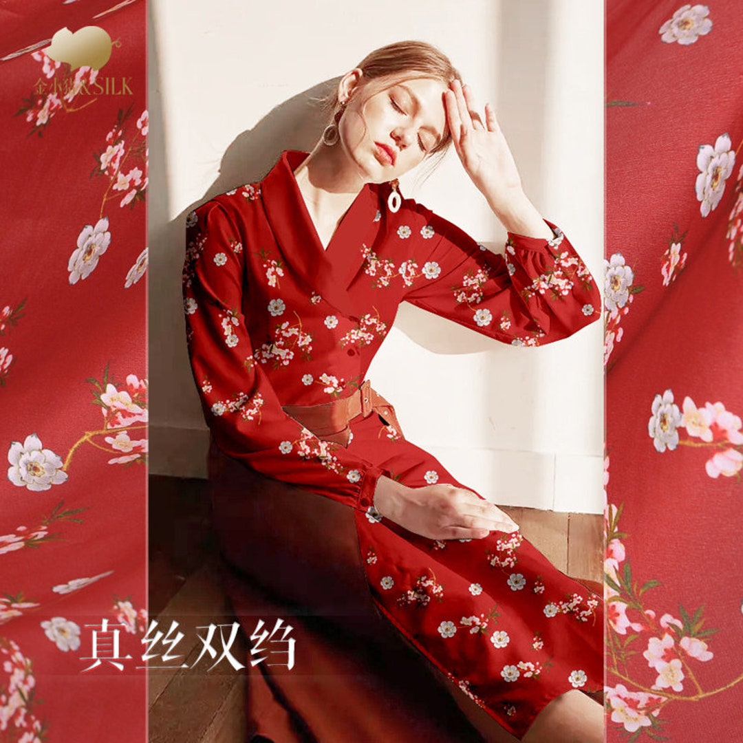 Red Fabric, Small Flower Print Pattern 100% Silk Crepe De Chine Fabric ...
