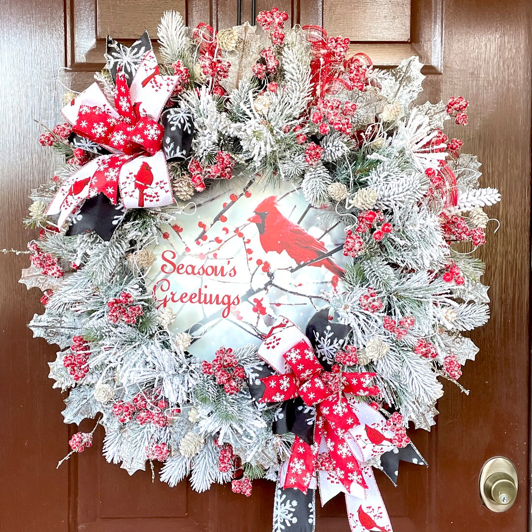 Christmas Cardinal Wreath for Front Door, Seasons Greetings Evergreen ...