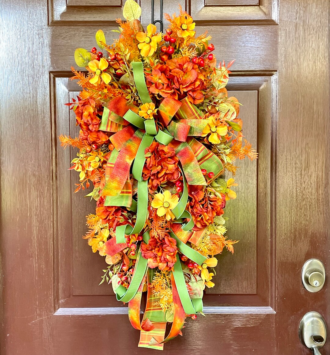 Fall Swag for Front Door With Hydrangeas, Floral Teardrop Swag in ...