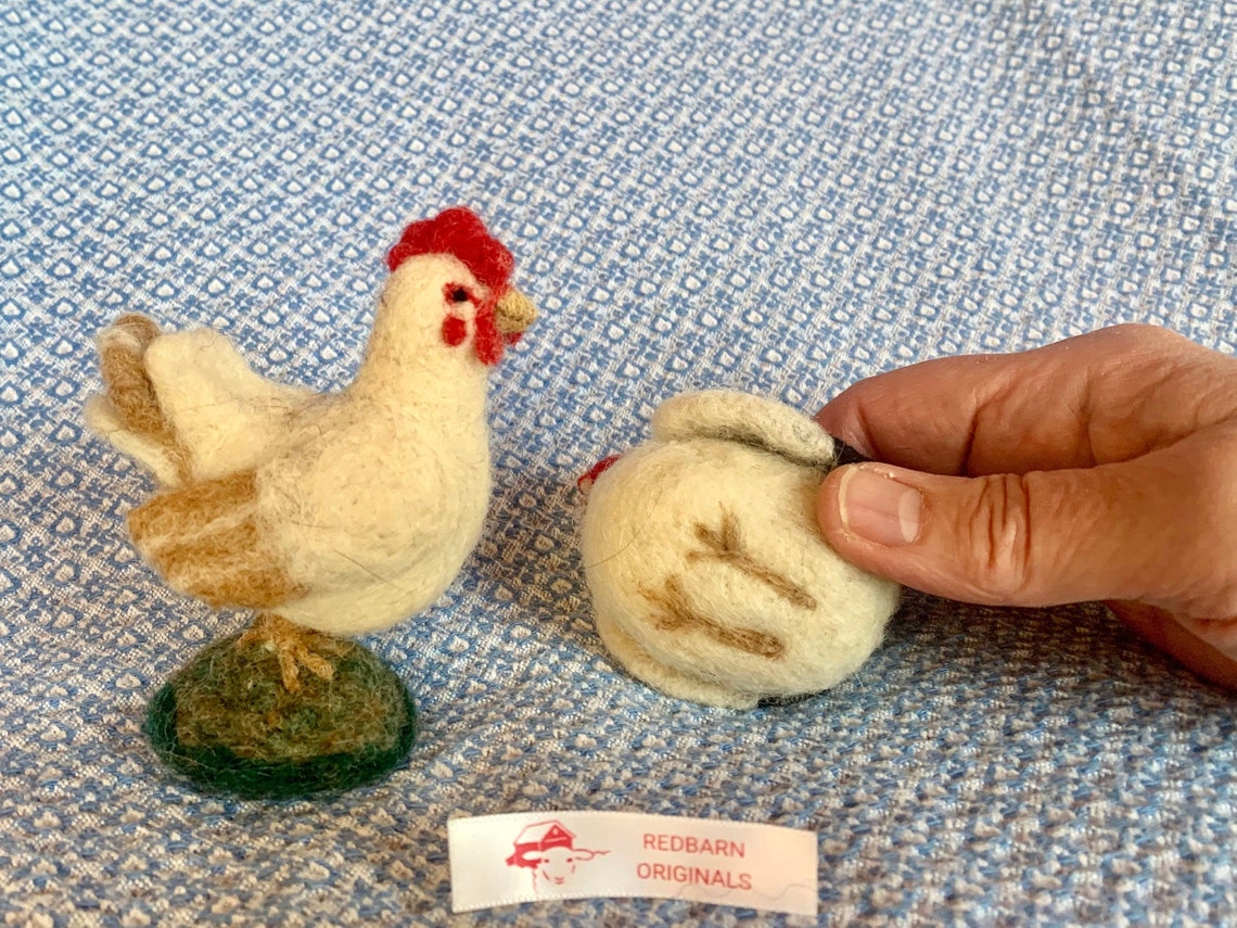 Kit Hen/Rooster Needle Felting Kit Includes 2 Needles All Wool | Etsy