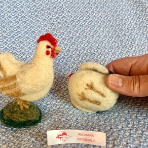 Kit Hen/rooster Needle Felting Kit Includes 2 Needles All Wool Easy ...