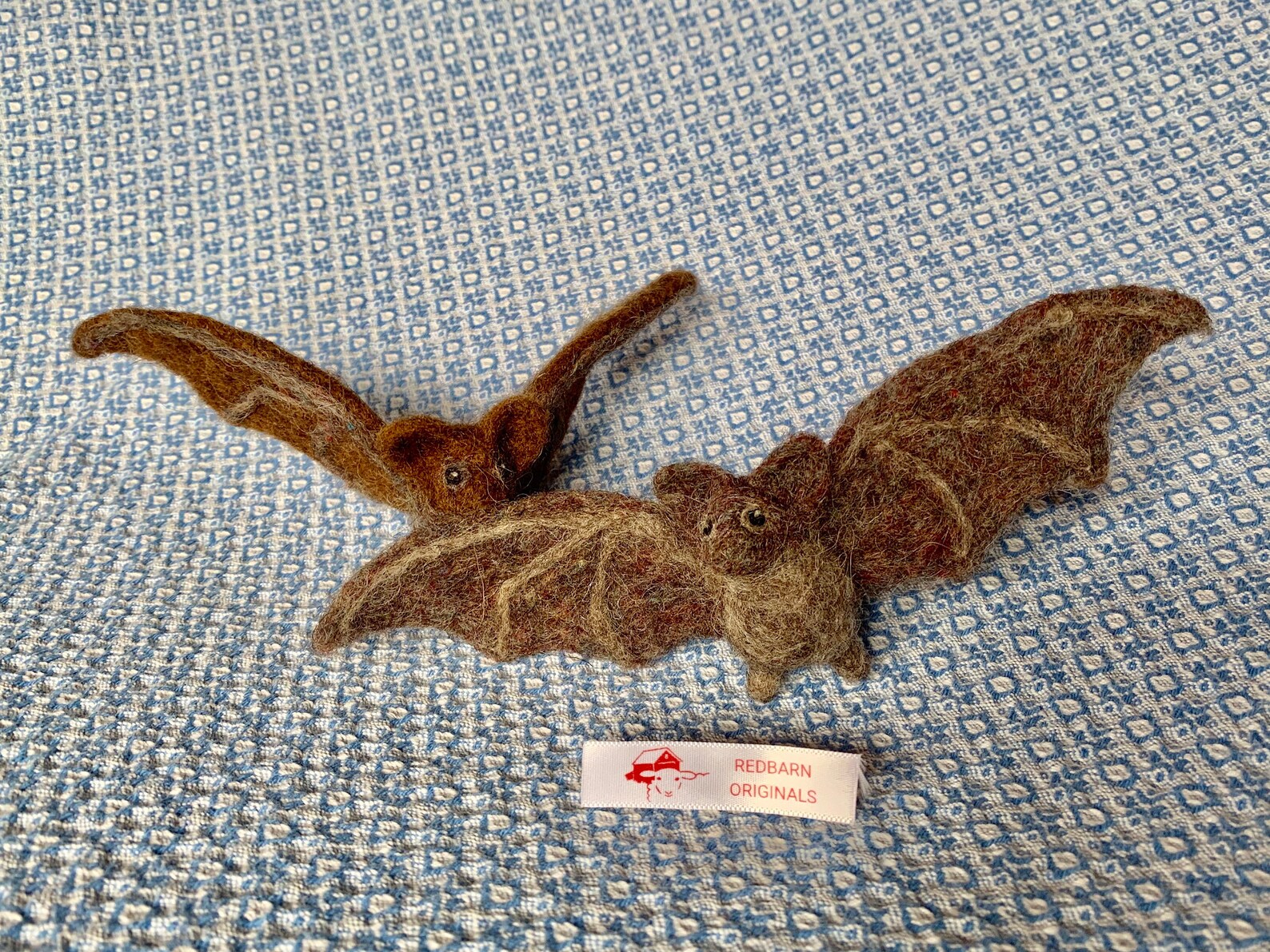 Bat Needle Felting Kit: DIY Wool Fiber Art - Halloween Decor, Needles ...