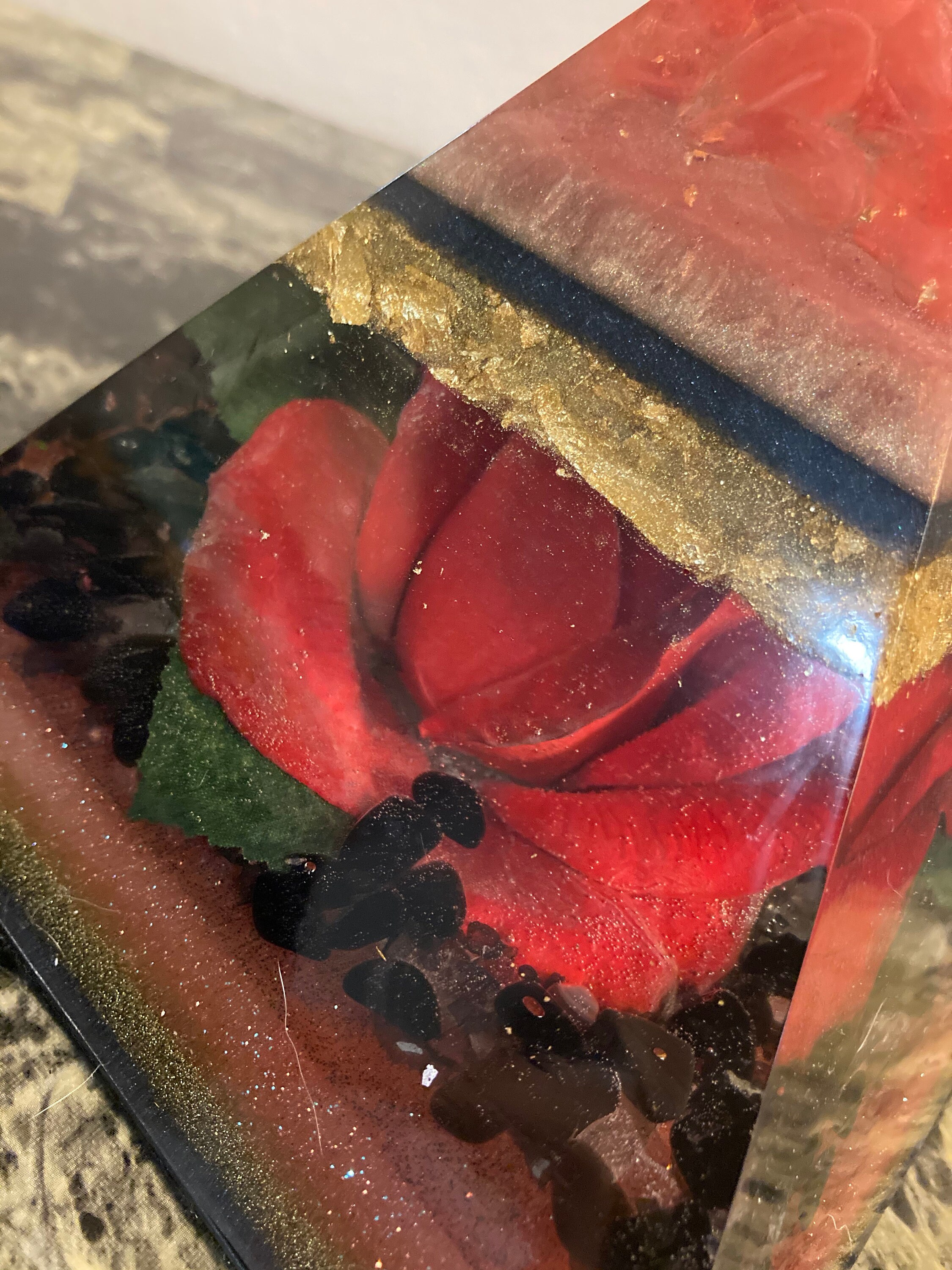 HANDMADE RESIN PYRAMID With Rose - Etsy UK
