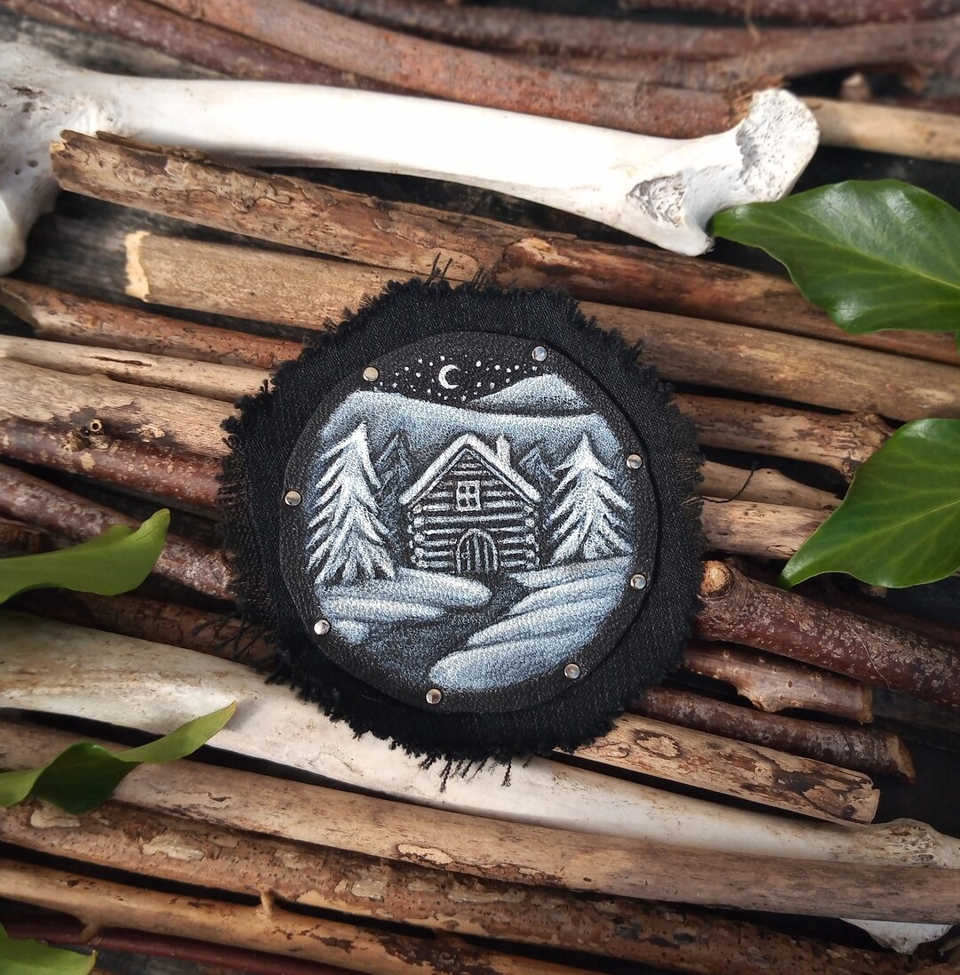 Log Cabin Patch Hand Painted Round. for Jacket Jeans Bag Hat, Goth ...