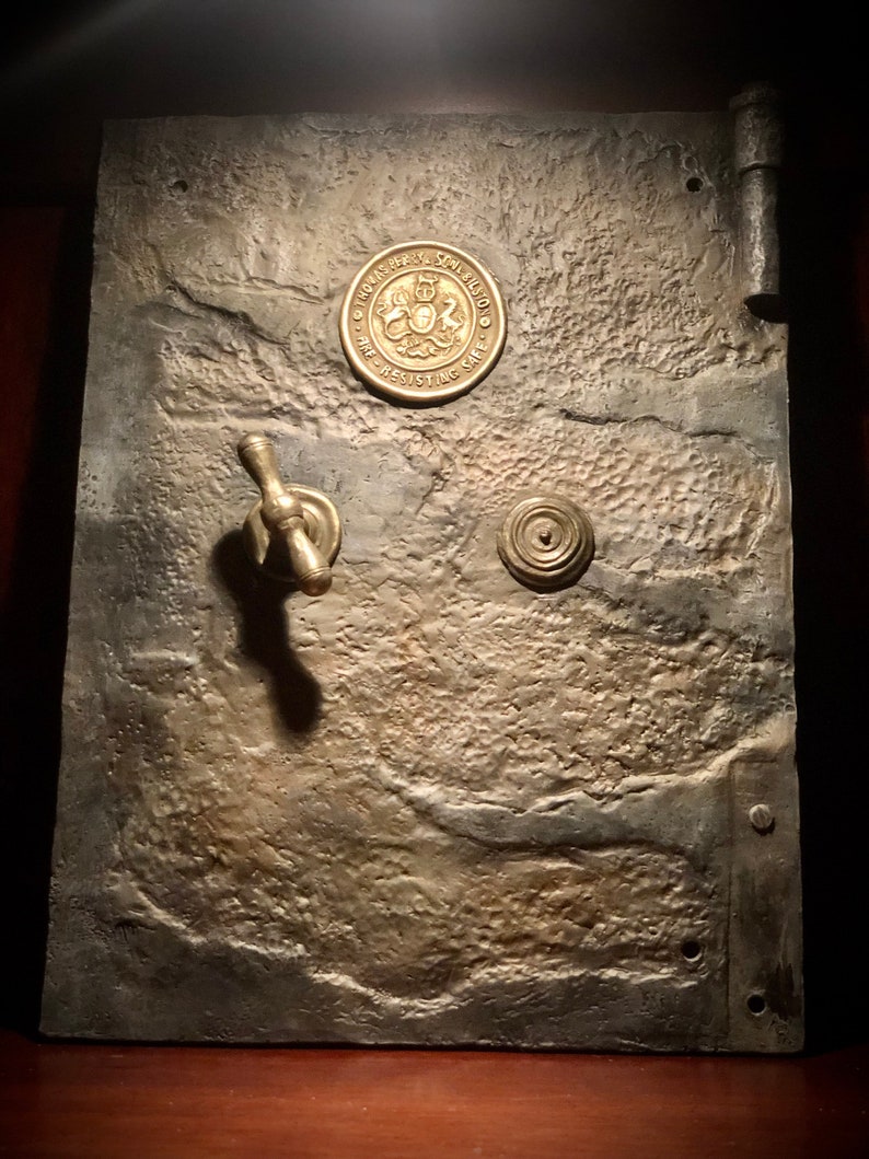 RMS Titanic Thomas Perry & Son Safe Door Artifact Replica - Etsy