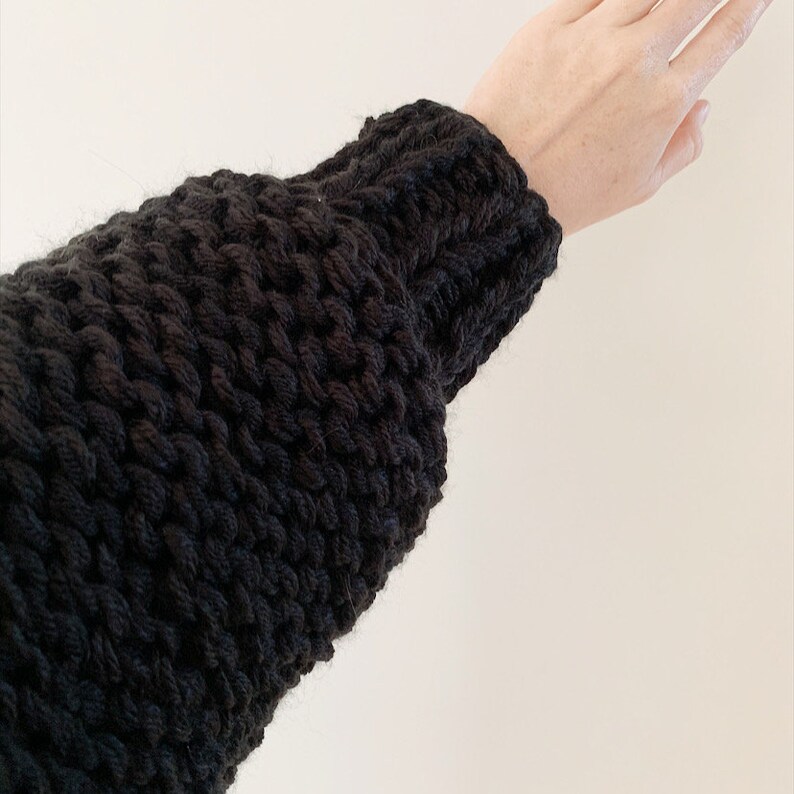 Chunky Knitted Cardigan Pattern: Beginner Friendly Oversized Knitwear ...