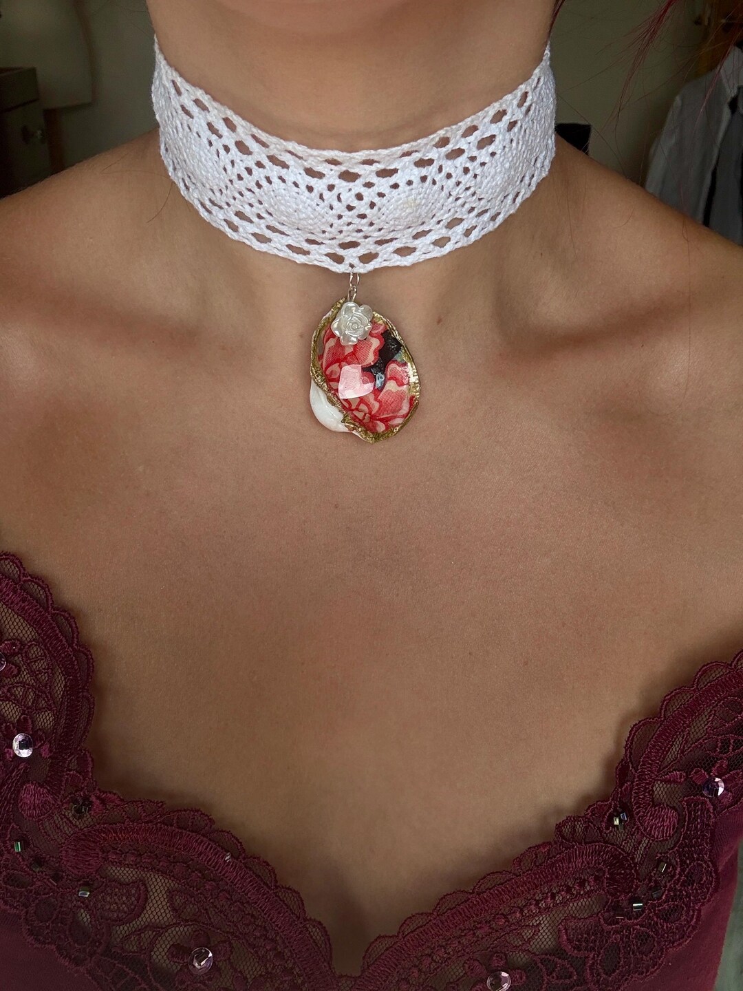 Vintage Crochet Lace Shell Necklace - Etsy