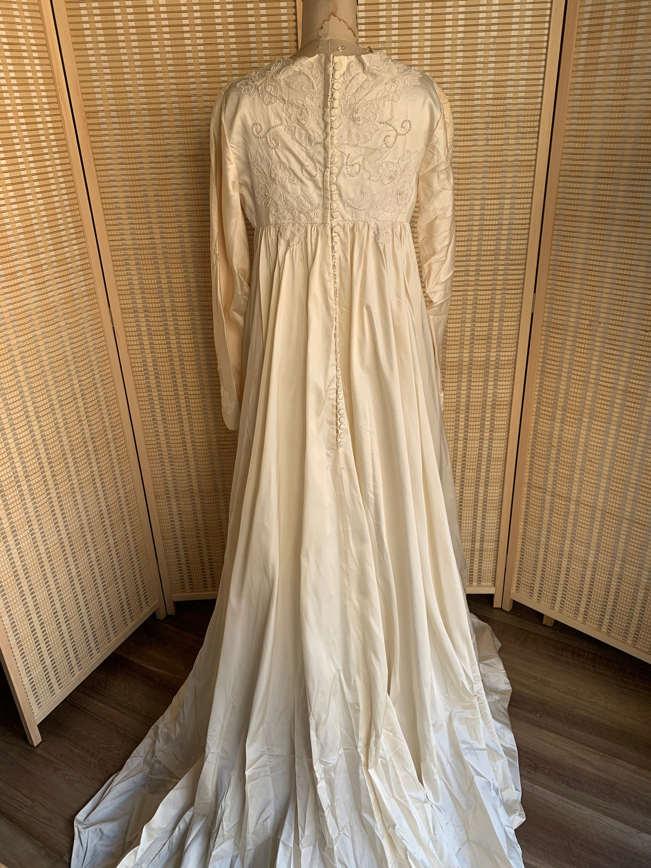 Edwardian Gothic Wedding Dress - Etsy