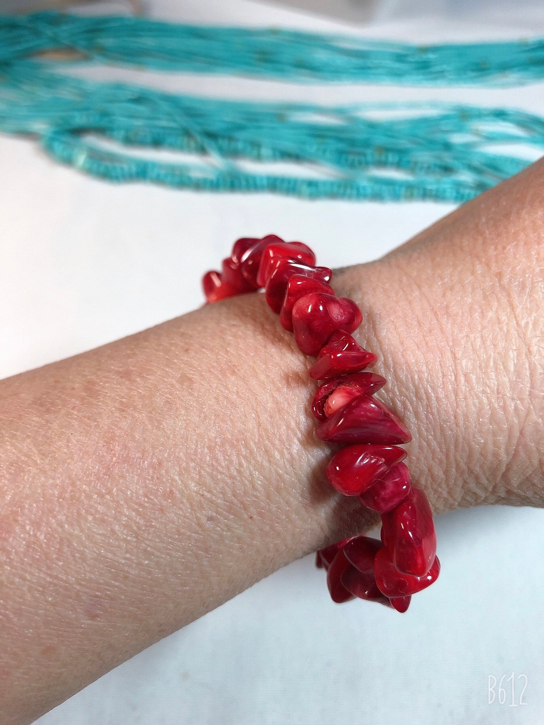 Bracelet rouge/rouge/corail rouge/ Bracelet corail rouge/pépites de ...