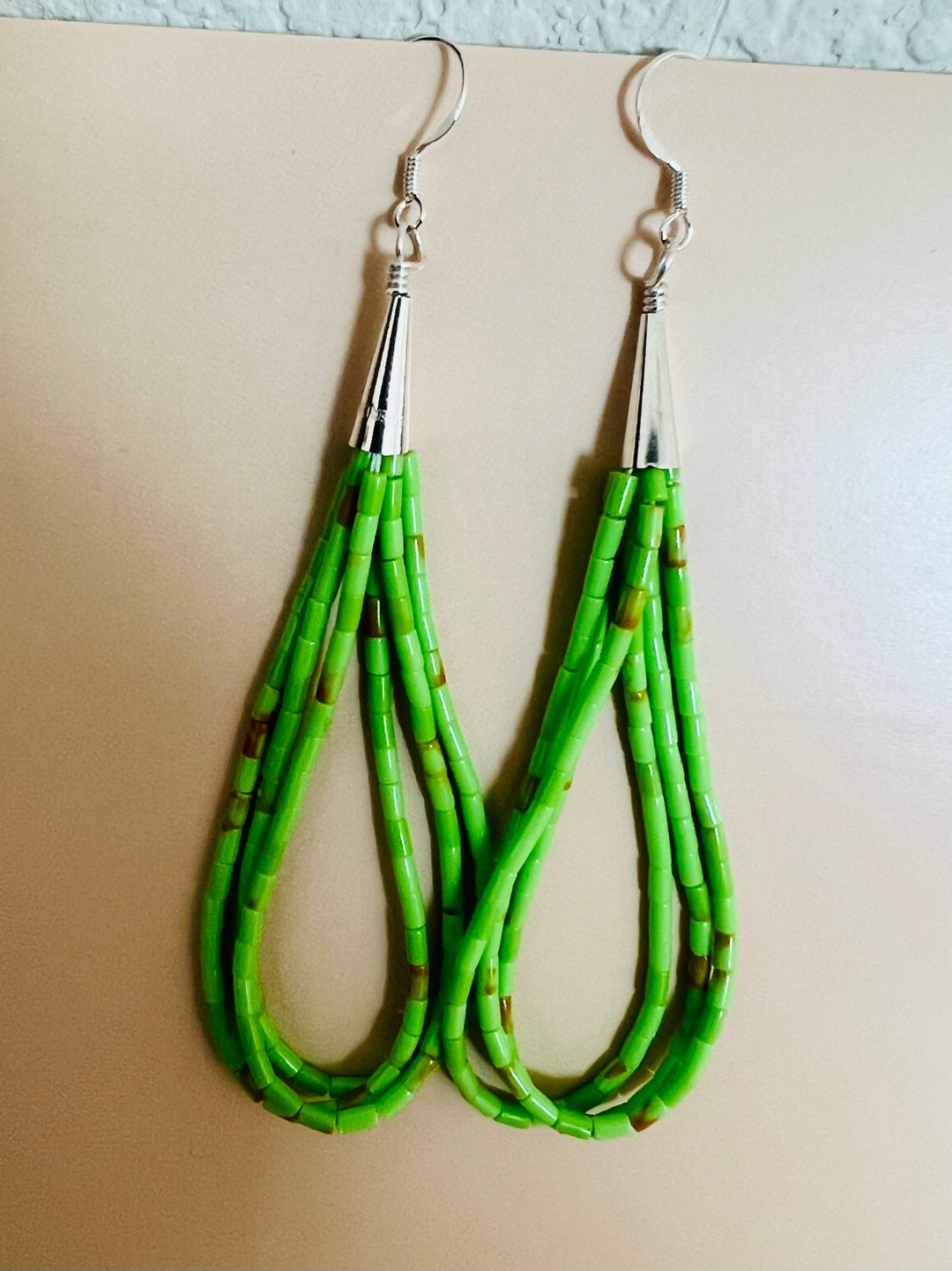 Green Gaspeite Earrings/green Heishi Earrings/green Gaspeite Heishi ...