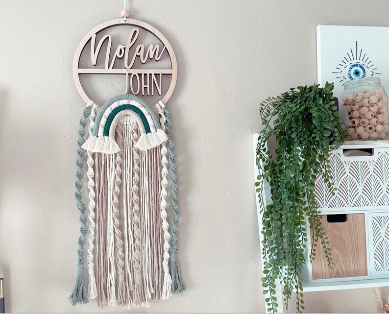 Custom Macrame Flower Nursery Name Sign: Wooden Baby Name - Etsy