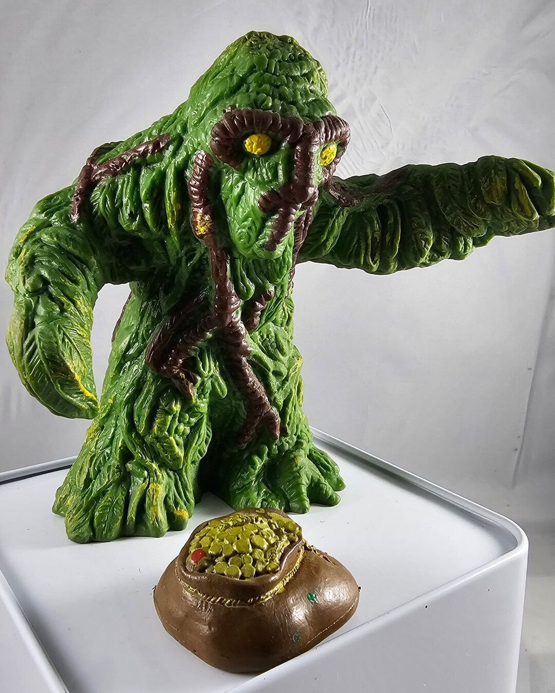 Shambling Mound and Treasure Sack 1983 TSR Advanced Dungeons Dragons ...