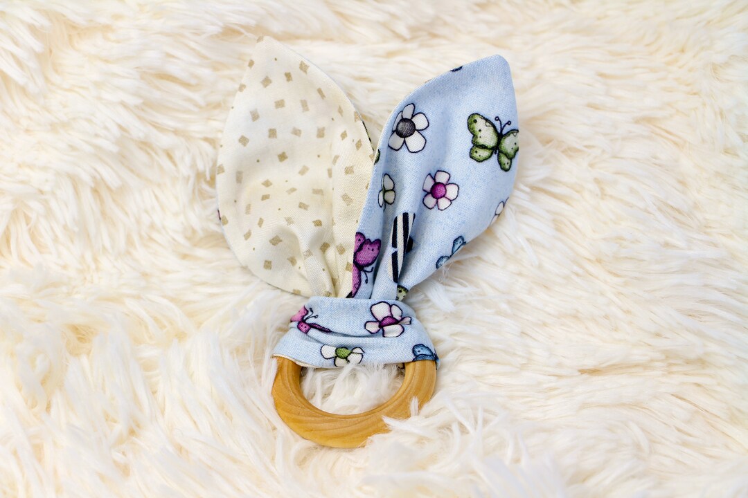 Rabbit Ears Biter / Organic Wooden Toy / Baby Ring Dentition / - Etsy