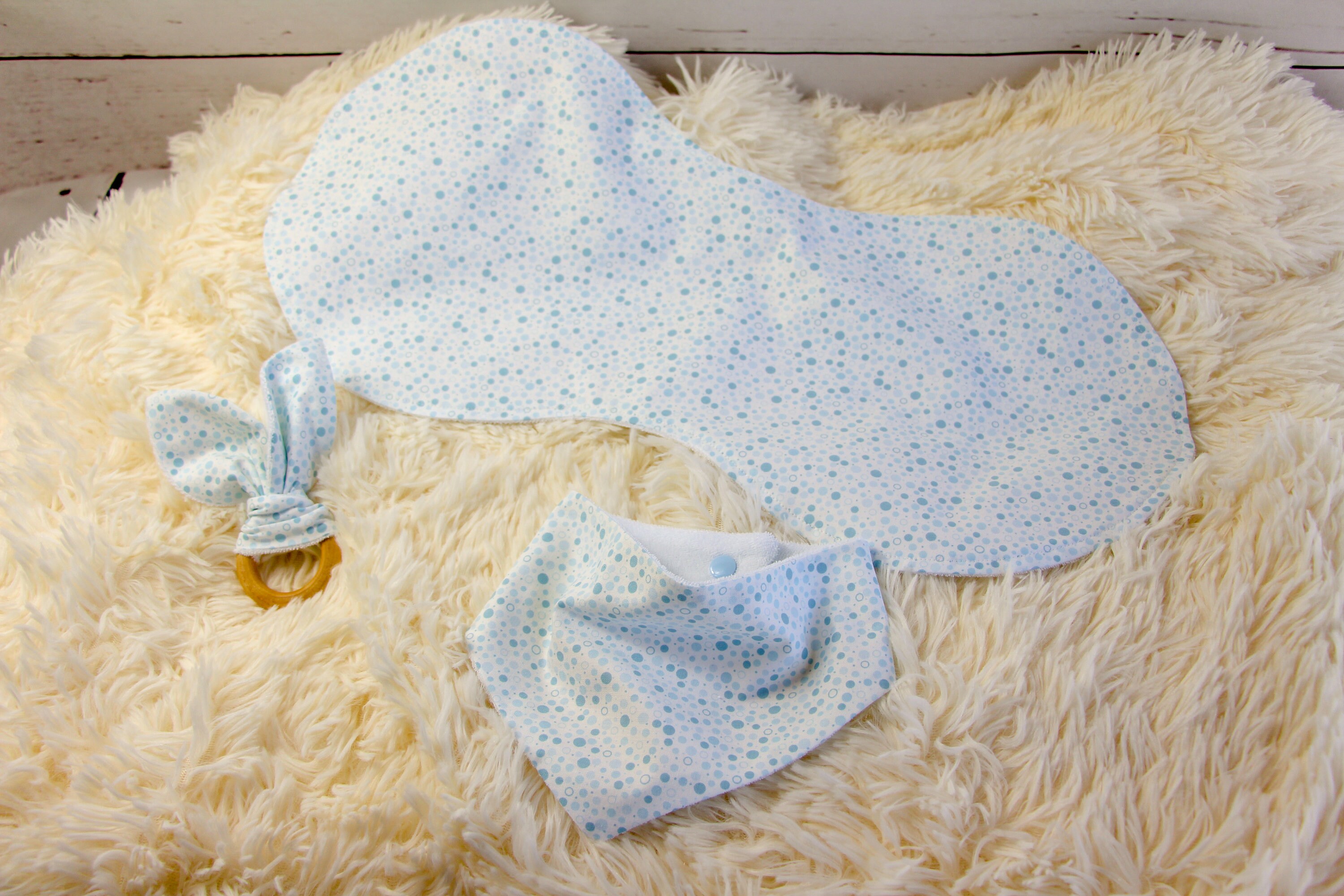 Bandana Set, Burped Cloth and Bite / Babe Fabric / Fabric Feed / Rabbit ...