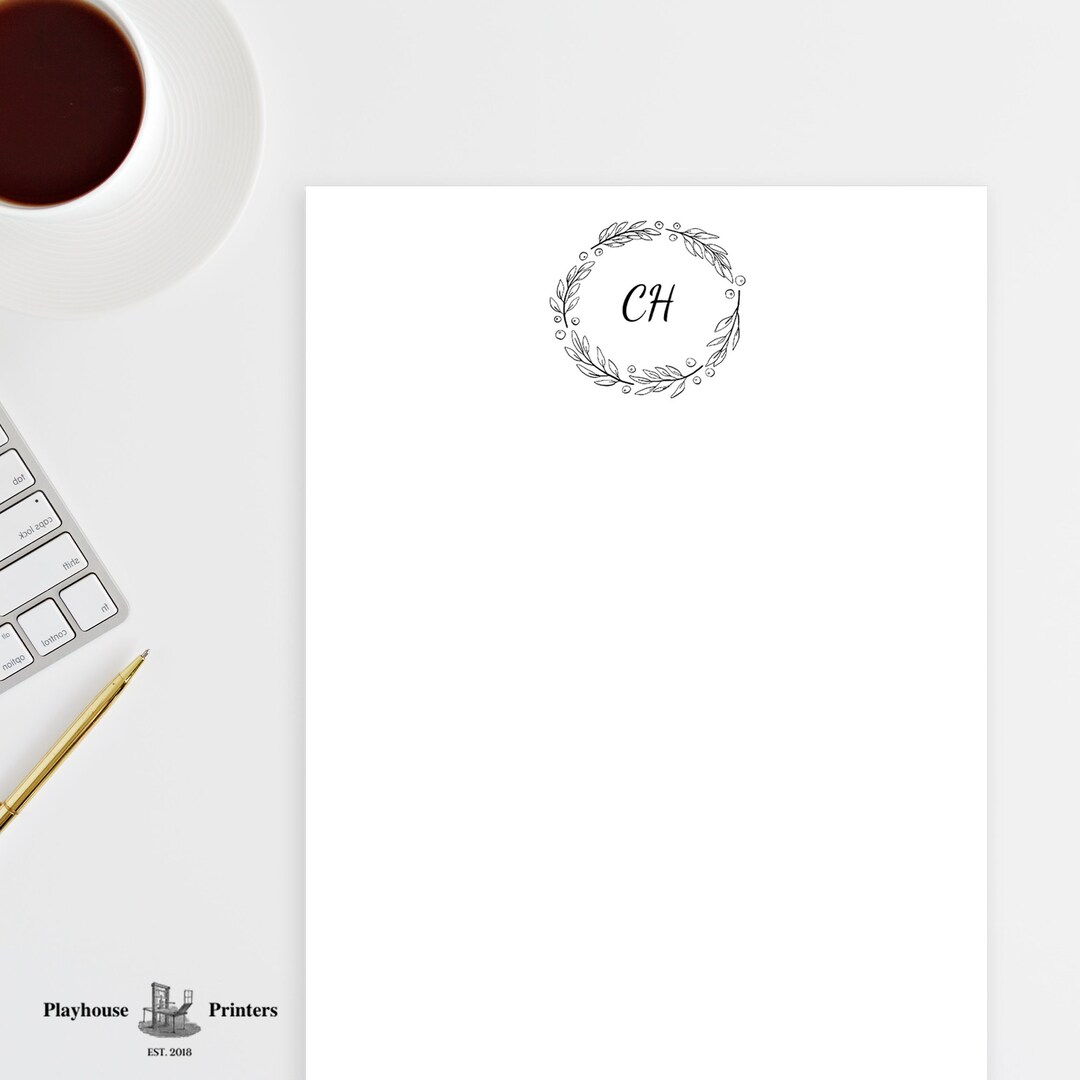 Sleek Monogram Notepad With Wreath Detail - Customized for You - Etsy