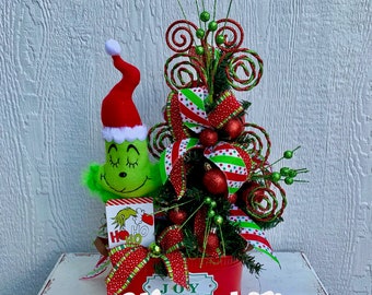 Grinch Inspired Christmas Tree, Lighted Christmas Tree, Grinch Décor ...