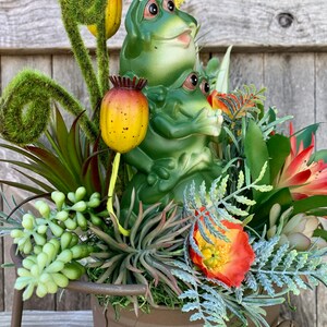 Frog Arrangement, Spring Summer Centerpiece, Gift, Succulents, Summer ...