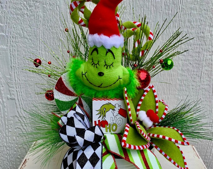 Grinch Like Centerpiece, Christmas Centerpiece, Holiday Table Décor ...