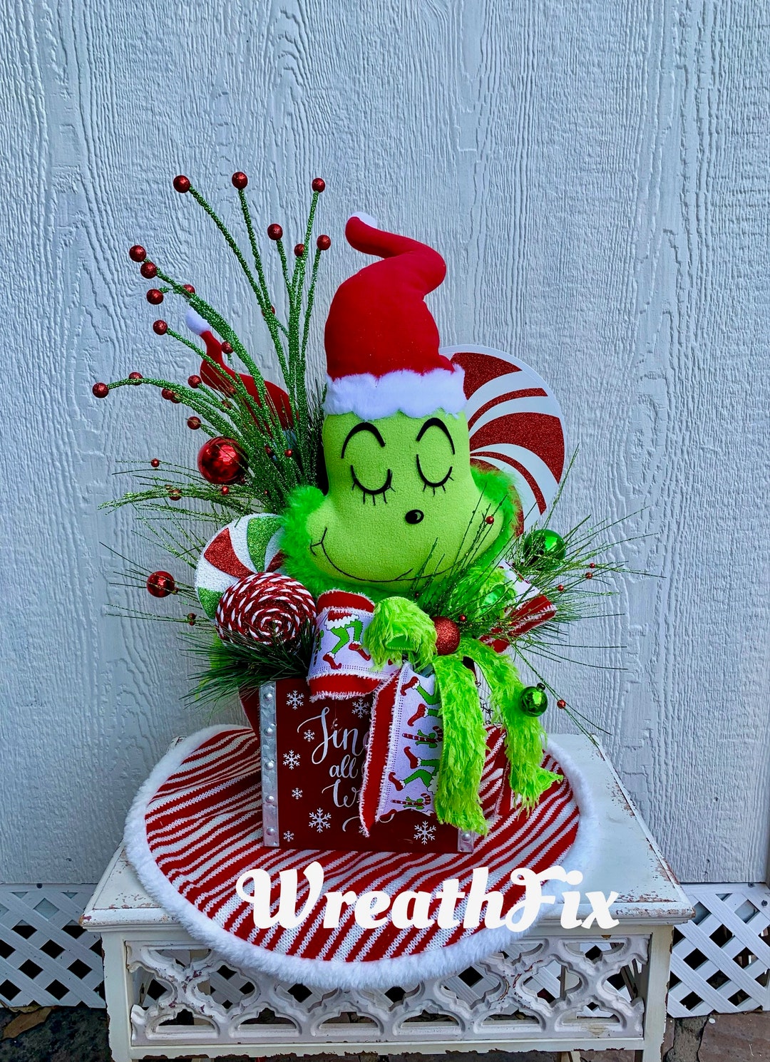 Large Grinch Like Centerpiece, Christmas Centerpiece, Holiday Table ...