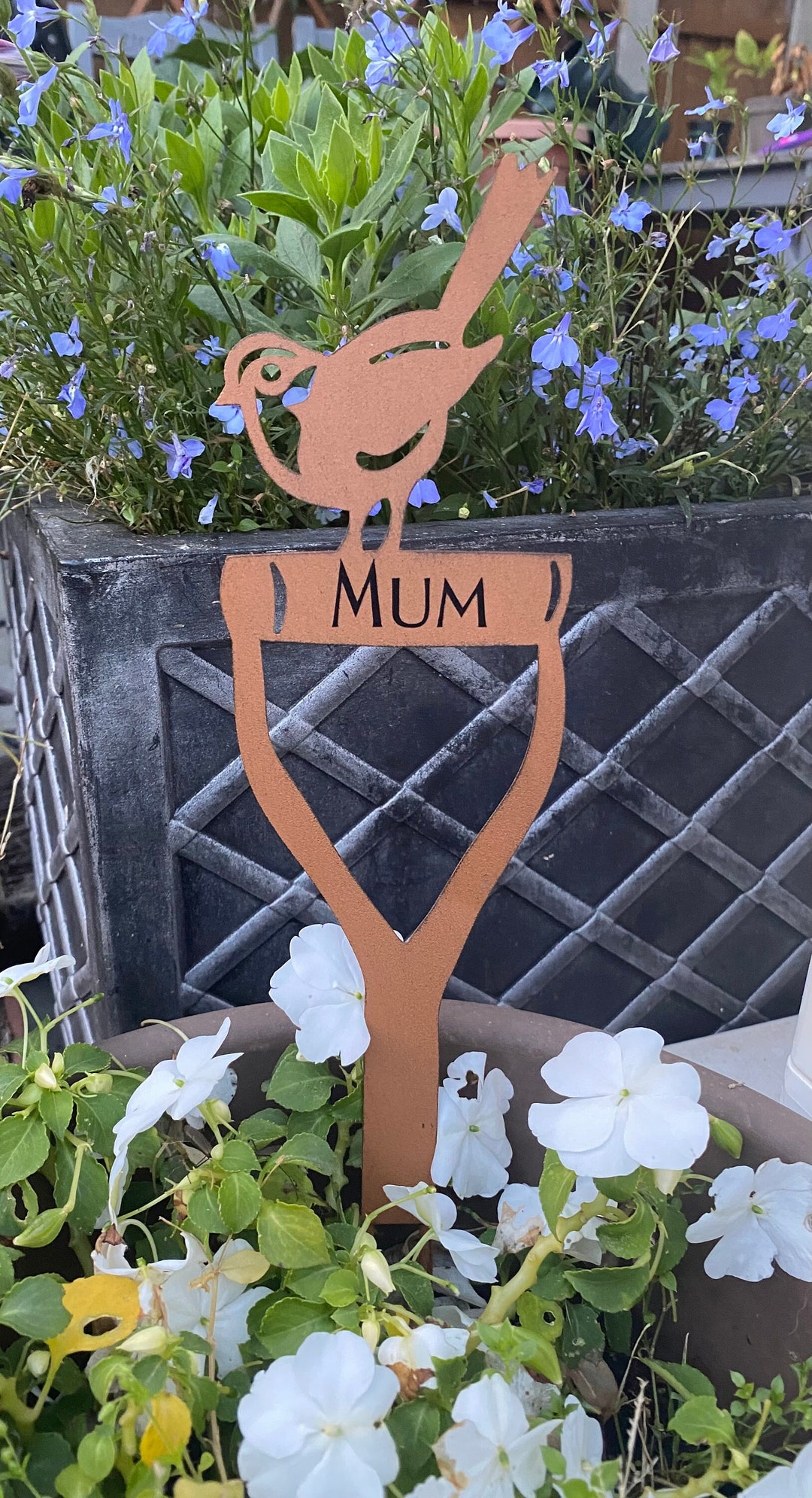 Personalised Garden Robin on Spade Handle Unique Garden Gift - Etsy UK