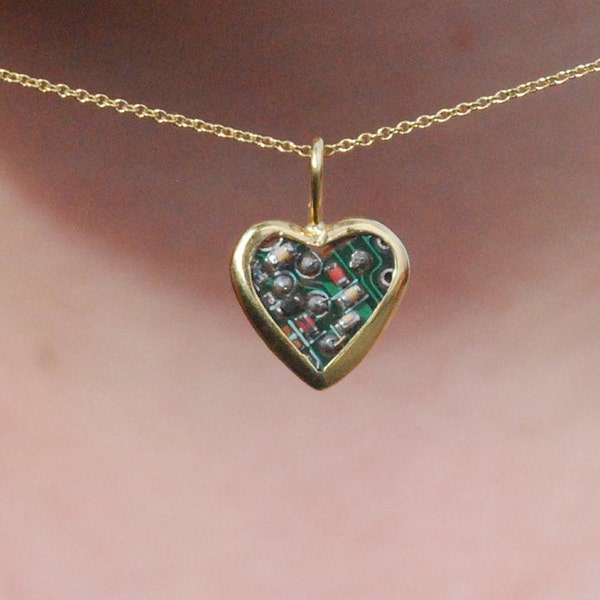 Circuit Board Heart Necklace - Etsy