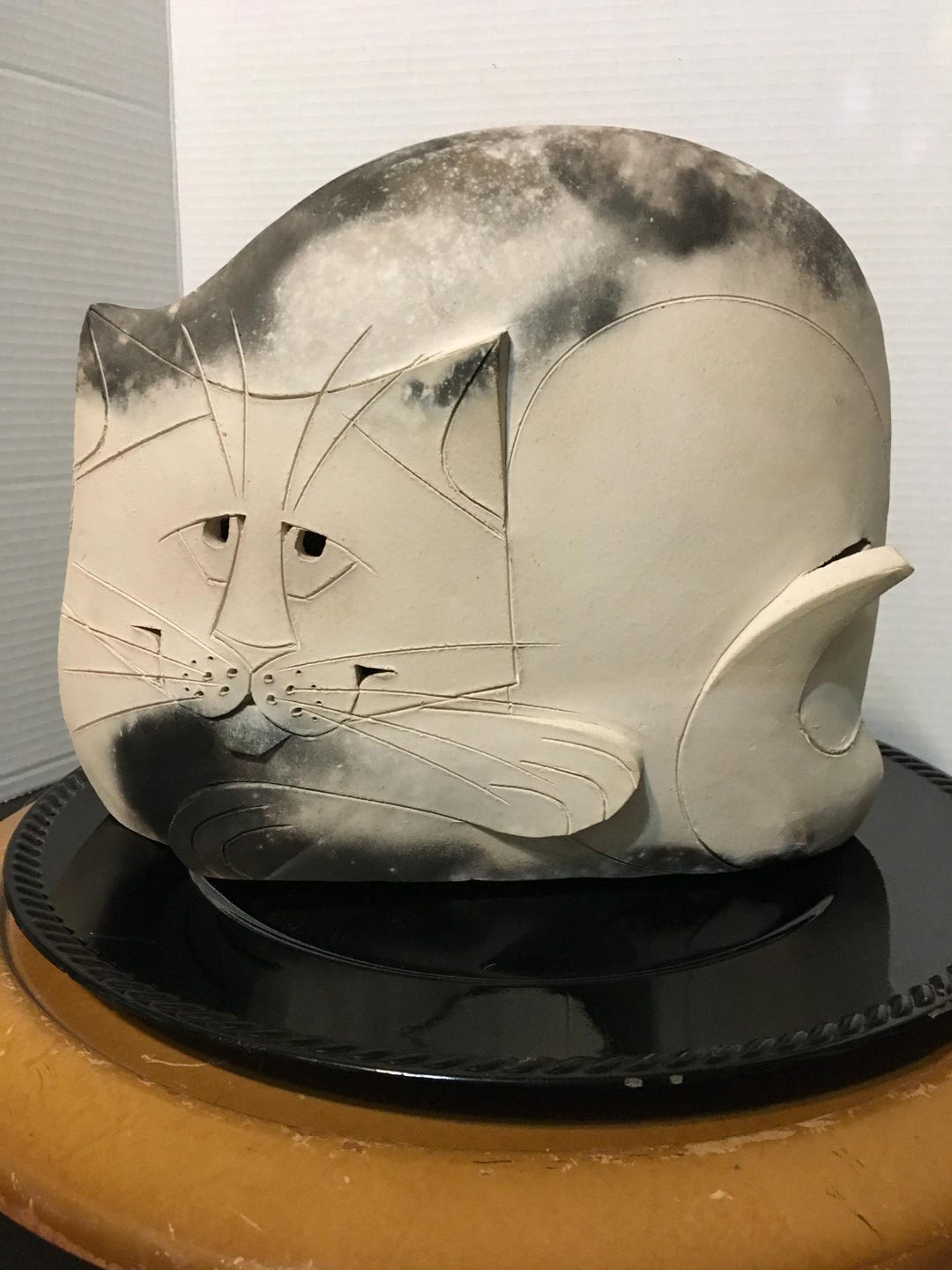 Mary Gates Dewey - Curled Cat Sculpture - Etsy